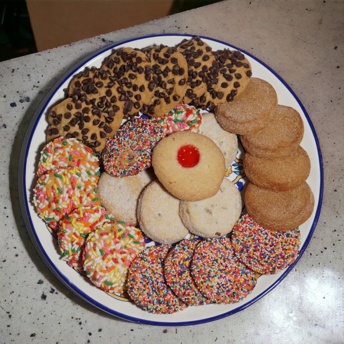 Mini Cookies Party Tray (25 Per Order) | Mexicantown Bakery